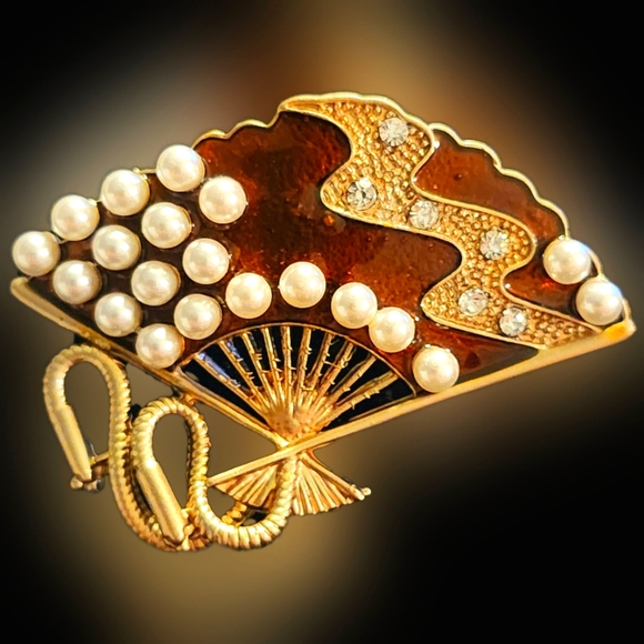 Jewelry | Vintage Maroon Enamel Faux Pearl Beads Rhinestone Chinese Fan ...